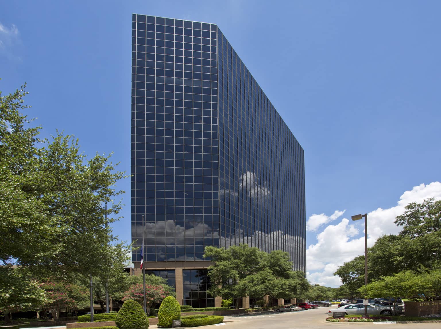 Crayon Software Experts Sign Lease at Three Forest Plaza in Dallas